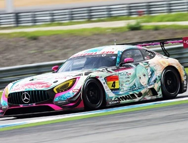 初音ミクの「痛車」チームがスーパーGTで3度王者の強豪になるまで｜モーター｜集英社のスポーツ総合雑誌 スポルティーバ 公式サイト web ...